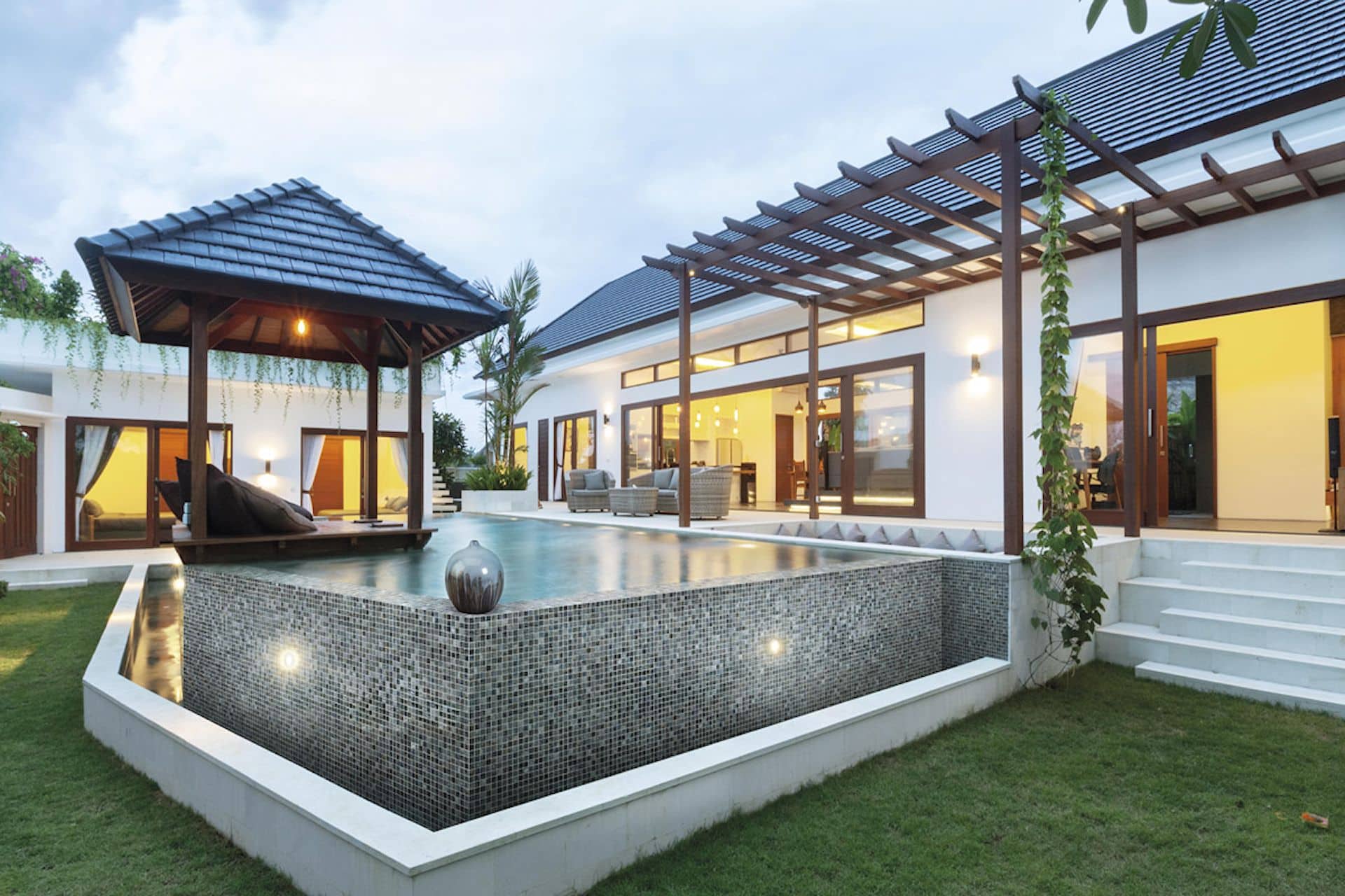 Nebula (New for 2025) - Swimming Pool Tiles